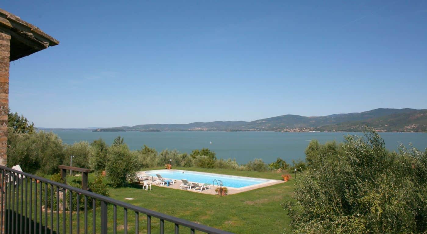 Villa Monte del Lago | Autentiske ferieboliger | Ring 4290 1830